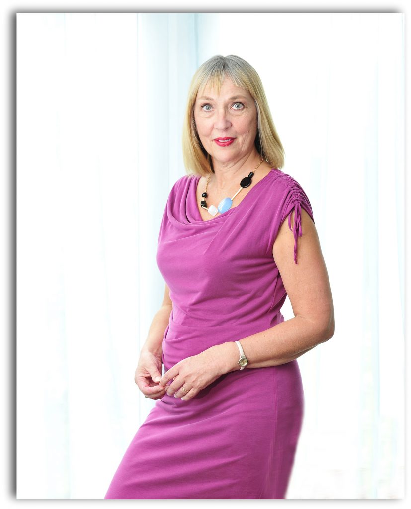 Janice Bryant » DSC9979FINAL-827×1024